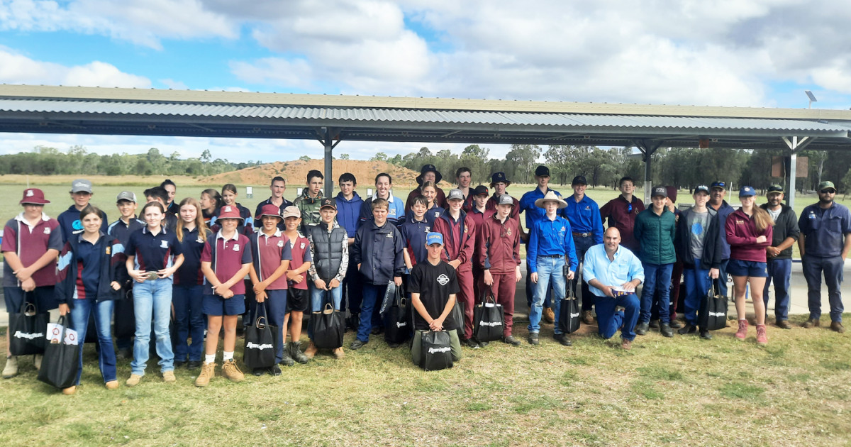 Suns out, guns out for the ‘Nioa/Properties Ruhle’ Interschool | Our ...